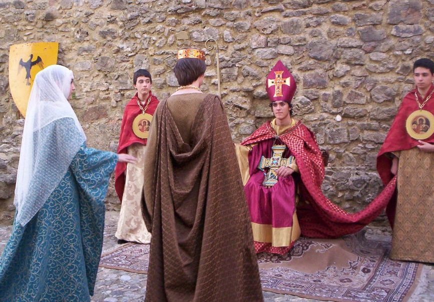 “Roberto il Guiscardo, Sikelgaita e la loro corte: orgoglio e fasti ...