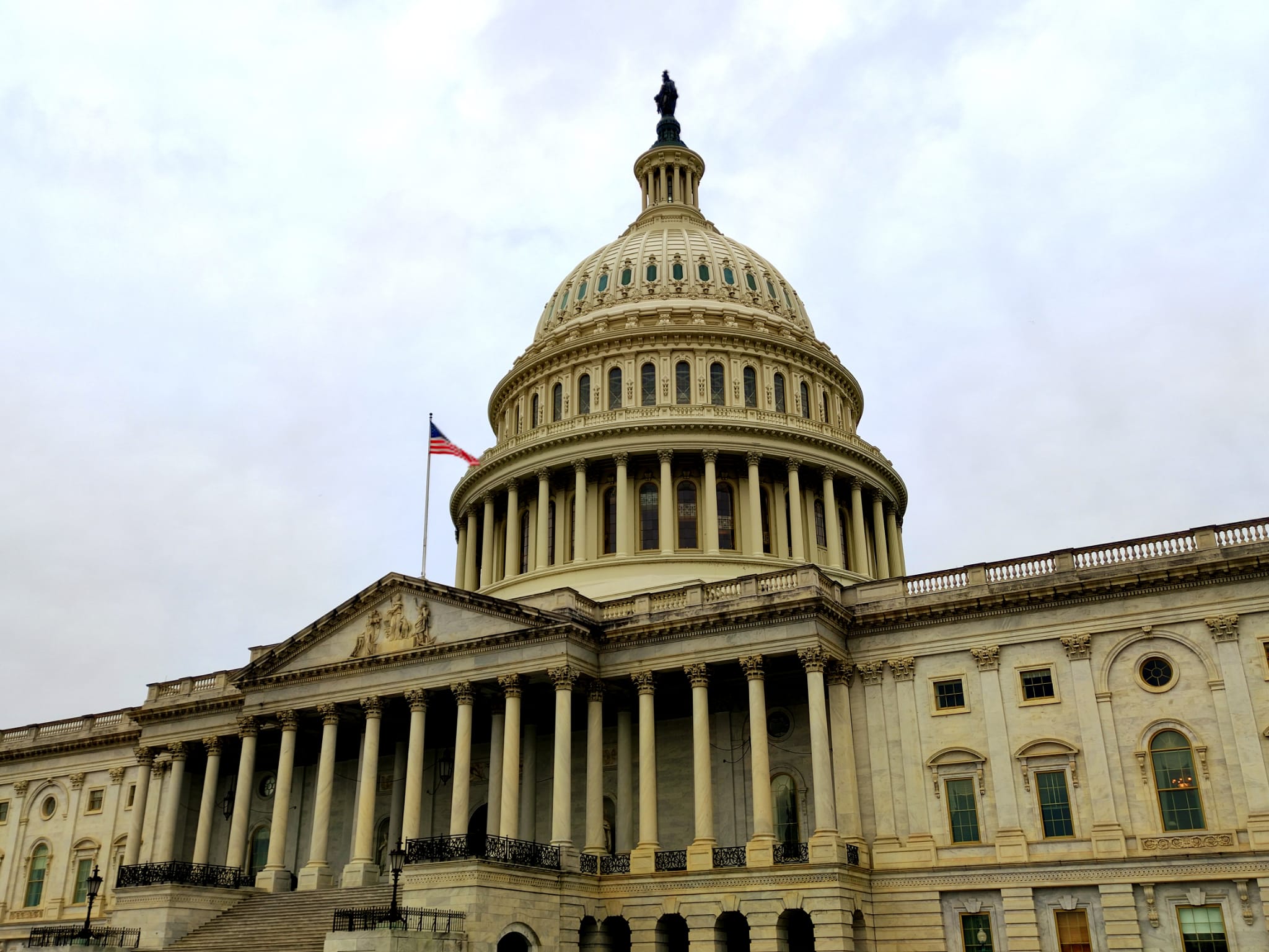Impeachment Trump, perché il rischio è reale: midterm, Epstein Files e ...